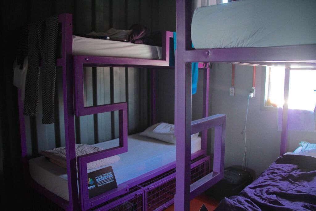 Quarto quádruplo standard, várias camas | Wi-Fi de cortesia, roupa de cama