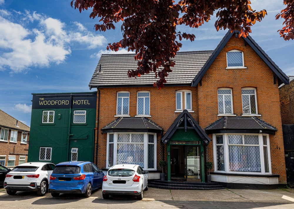 Woodford Hotel - London