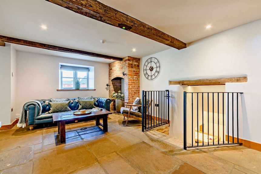 8 Bedroom Luxury Holiday Home In The Cotswolds With A Hot Tub - Stonewell Farmhouse - 코츠월드