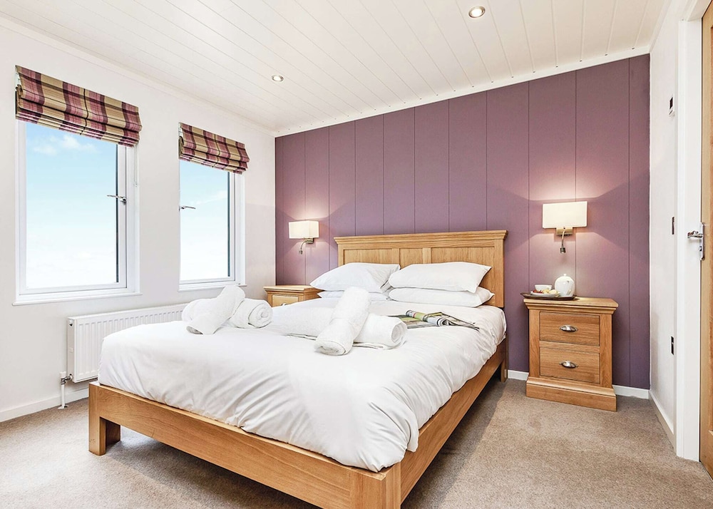 Netherfield Watersedge Lodge - Bath