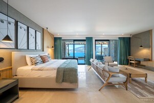 Roupas de cama premium, frigobar (abastecido com alguns itens grátis)