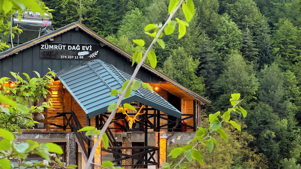 Abant Zumrut Dag Evi - Düzce