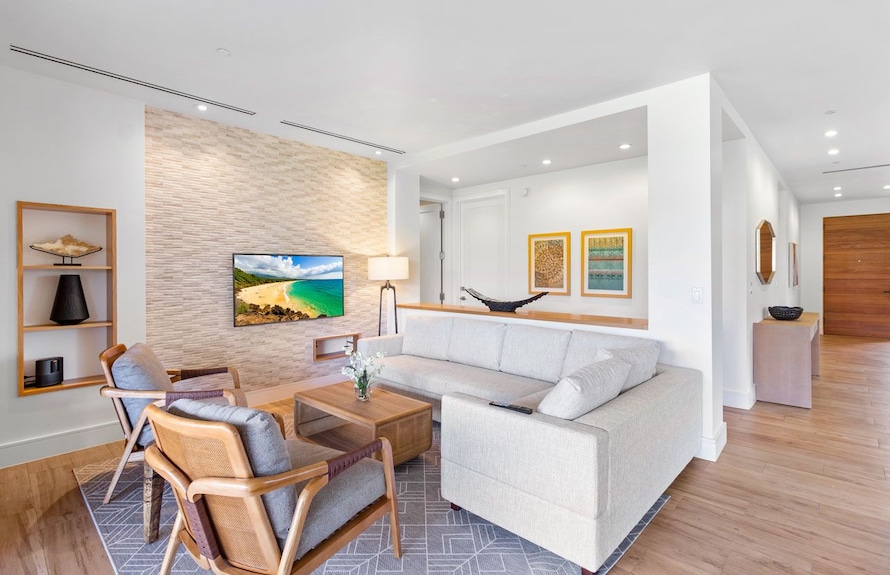 Maui Resort Rentals: 6 Total Bedrooms At Kaanapalis Newest Luxury Residences, Steps From Beach & Resort Amenities! - Hawaii