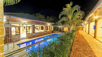 Cofres nos quartos, individualmente decorados