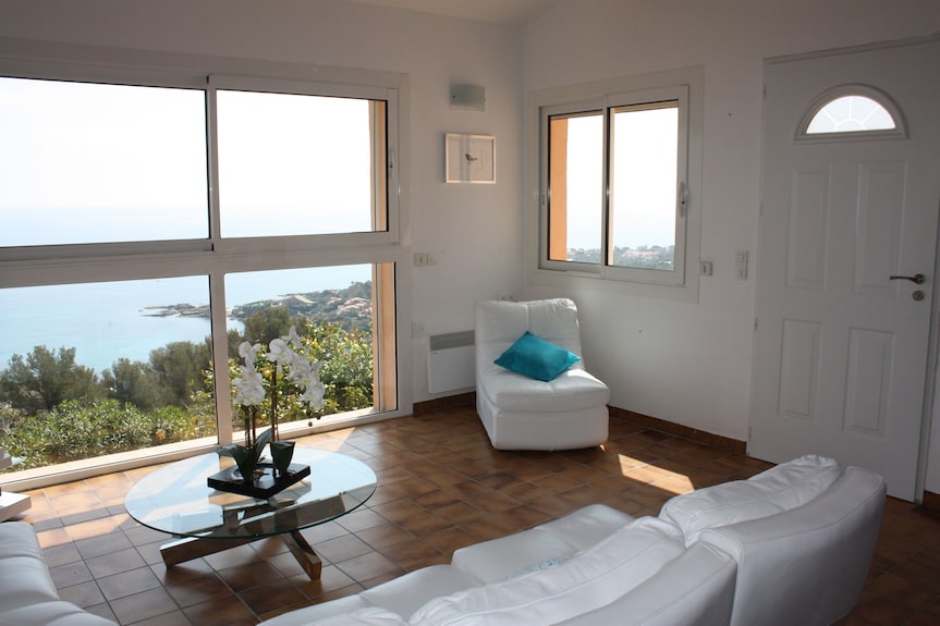 Villa With Pool And 180° Sea View, 500m From The Beach, Air-conditioned - Costa Azul