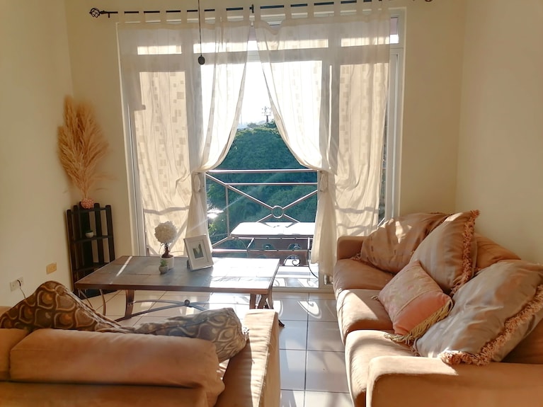 Hermoso Apartamento Con Piscina Y Vista A La Montaña - San Salvador