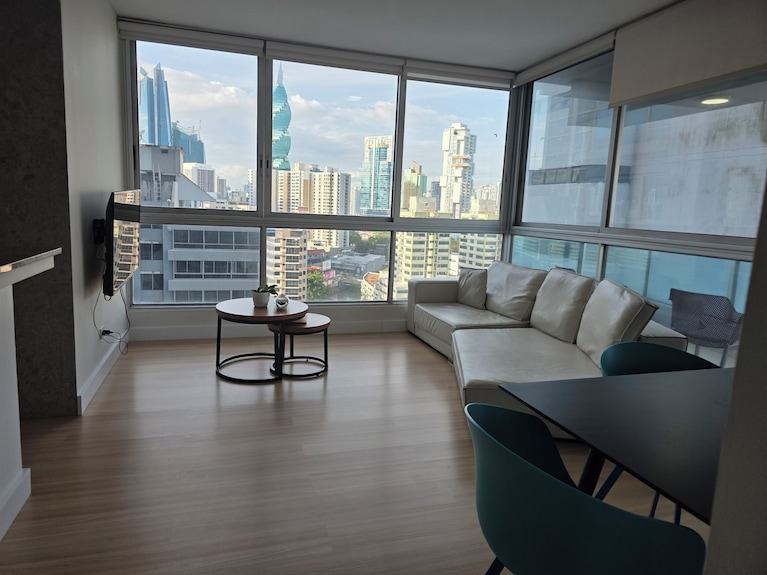 Best Location, 2 Bed, 2baths, High Speed Internet - 파나마