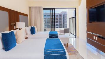 Upgrade Villa La Valencia Pool View Studio | Roupas de cama premium, edredons de pluma