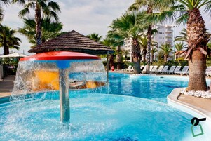 Piscina externa