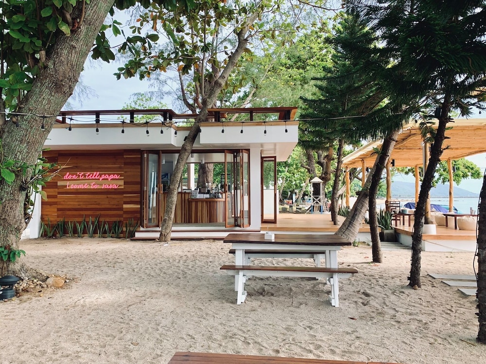 Issara Beach Resort Beachfront Zone - Sichon