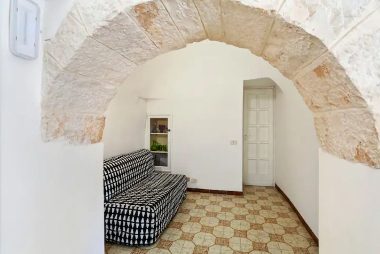 Guesthost - Villa & Trullo With Pool, Terrace And Parking - Fasano