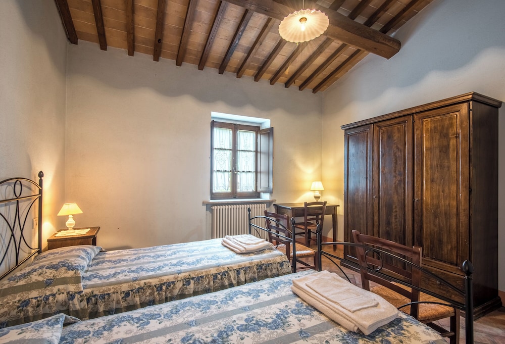 Casa Rural 'Villa Agriturismo Il Pratone' Con Vistas A La Montaña, Piscina Privada Y Wi-fi - Pienza