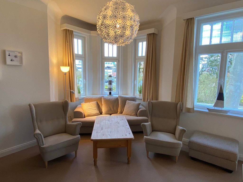 Haus Frisia - Vacation Apartment Lighthouse - Timmendorfer Strand