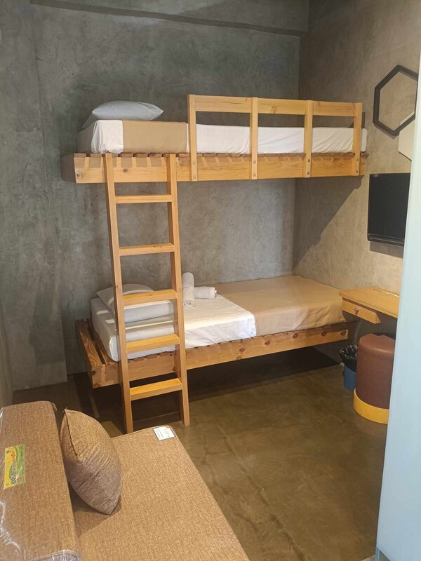 Hello Stay Hostel - Cebu City