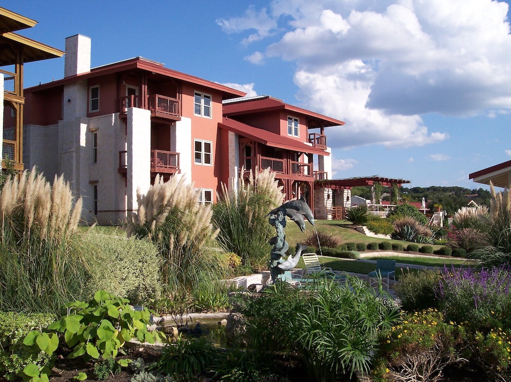 Vintage Villas Hotel & Events - Lago Vista, TX