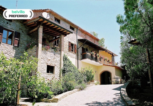 Farmhouse In Umbria Near Palazzo Bourbon - Umbria