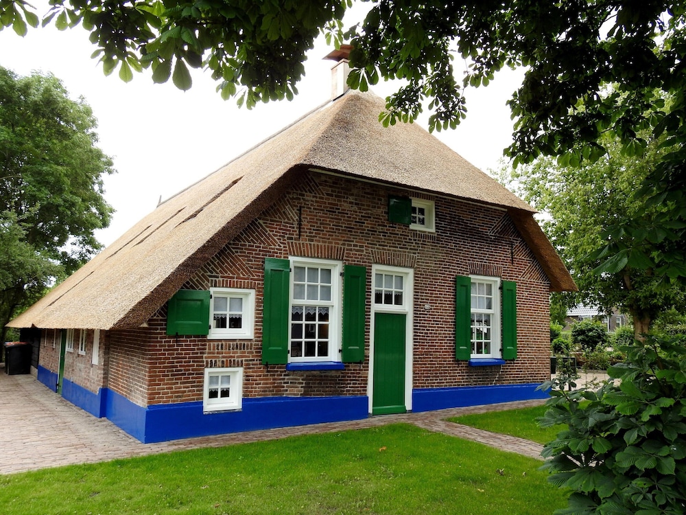 Farmhouse In Staphorst With Sauna - Staphorst