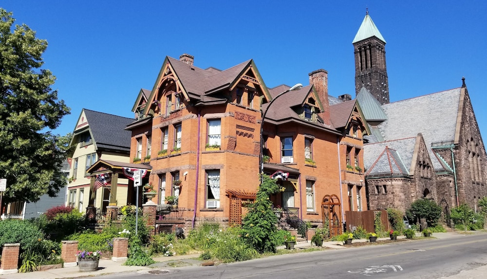 Buffalo Harmony House - Buffalo, NY