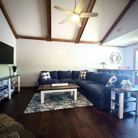 15 Fisher's Paradise On Lake Saluda W Boat Ramp - Easley, SC