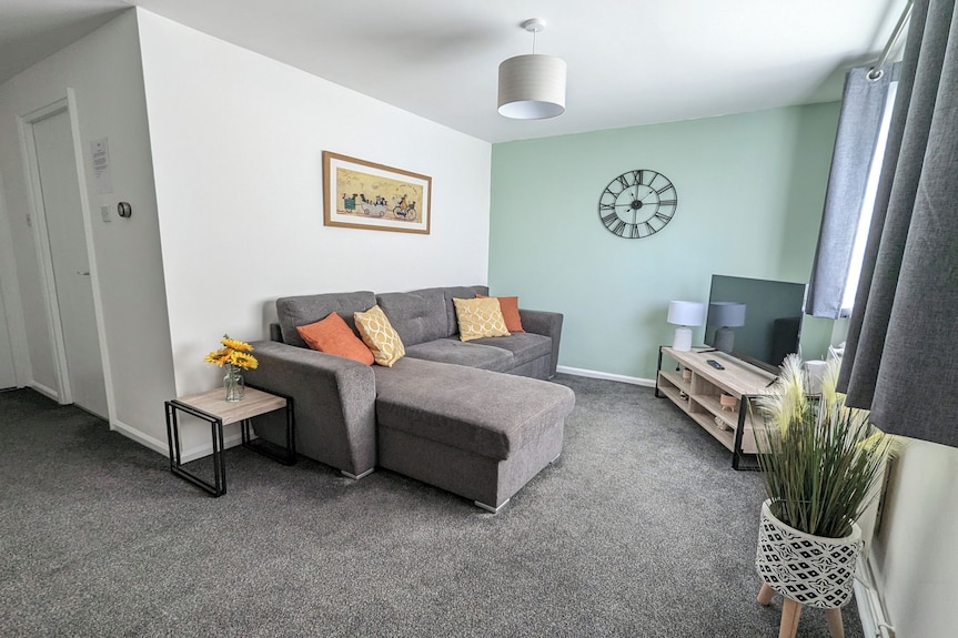 Cosy Apt-workers-families-kitchen-parking-fast Wifi, Self Check-in - Doncaster
