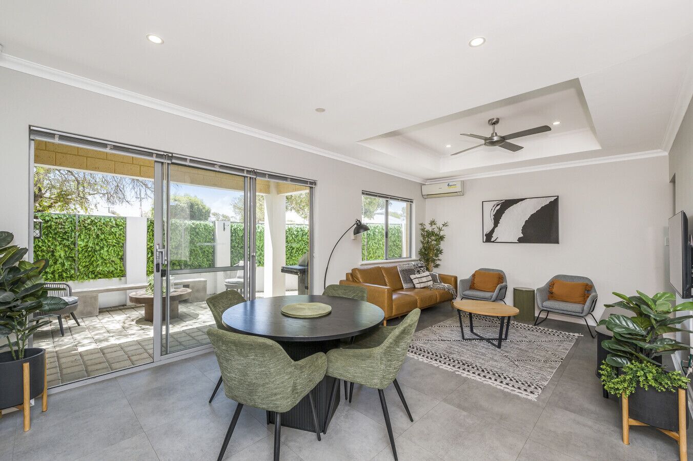 Luxury On Lewes - 3br | Free Wi-fi - Western Australia