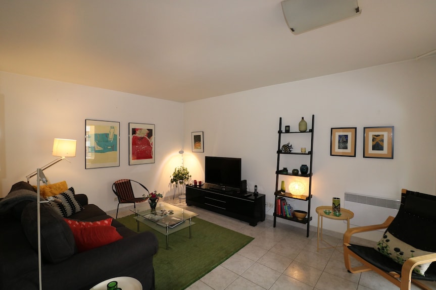 The Perfect Holiday Apartment With Balcony And Ac, Near The Port! - 尼斯