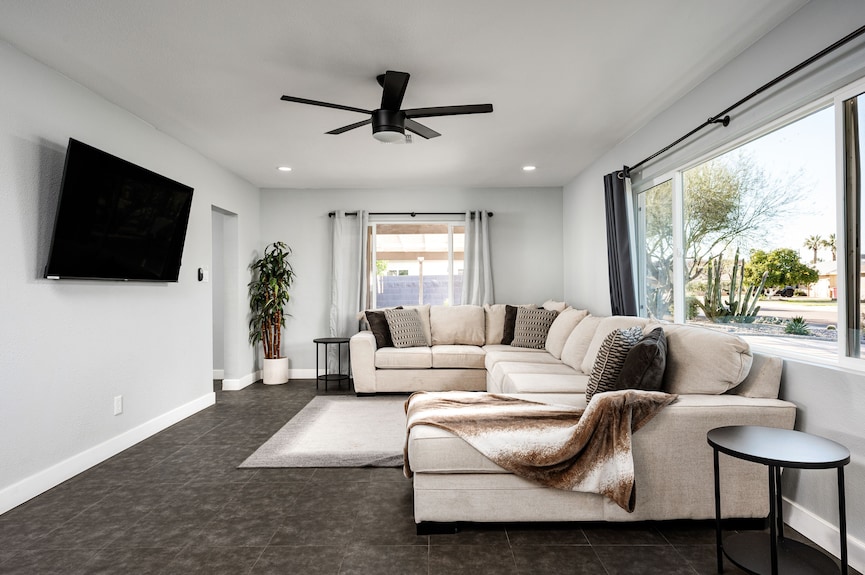 Cambridge By Porter | Modern Home W/heated Pool Near El Dorado Park In Scottsdale - スコッツデール, AZ