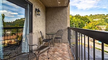 Apartamento em Condomínio Fechado, 1 quarto | Vista da varanda