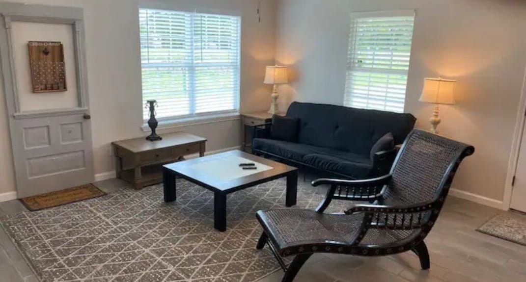 Wild Card Suite: Unit B. Casino Retreat & Pickleball Court - オクラホマ州