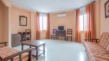 Quarto família | Edredons de pluma, frigobar, quartos à prova de som, Wi-Fi de cortesia