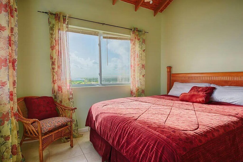 2 Bedroom, Beach Cottage - Cat Island | Vrbo