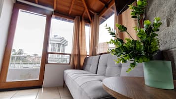 Wi-fi grátis, roupa de cama fornecida