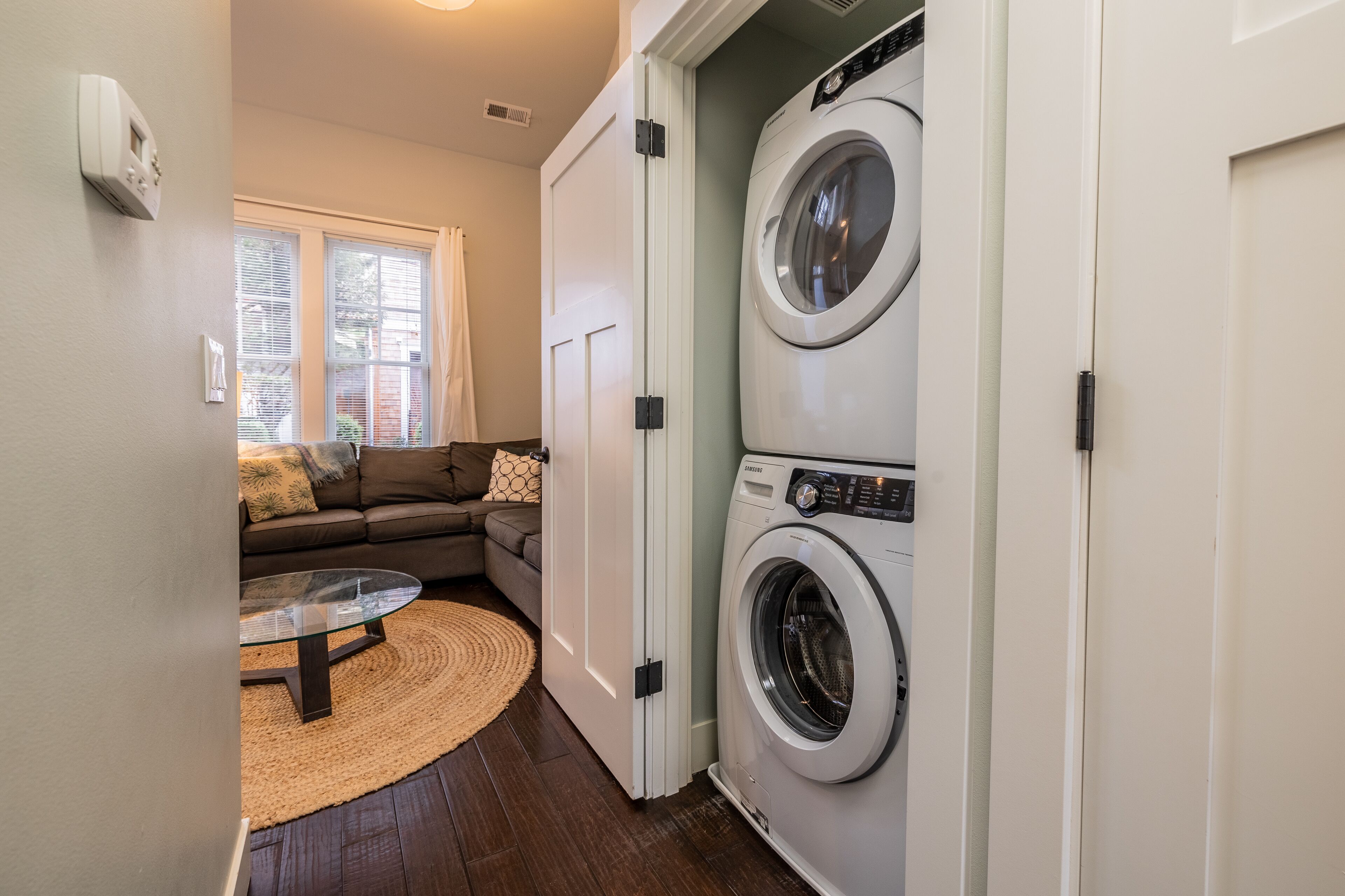 Seabrook's Mary Frances, A 2-bedroom Townhome Close To Town Center! - Pacific Beach, WA