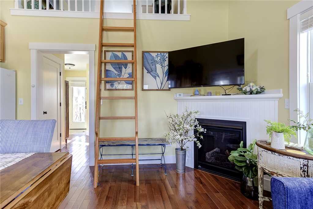 *New* Seabrook's Sweet Buttercup, A 2-bedroom Quiet Retreat! - Pacific Beach, WA