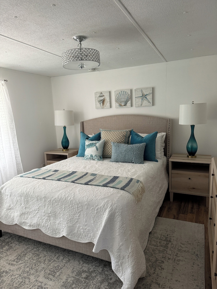 Cozy Convenient Location To Sanibel And Fort Myers Beaches. - Fort Myers, FL