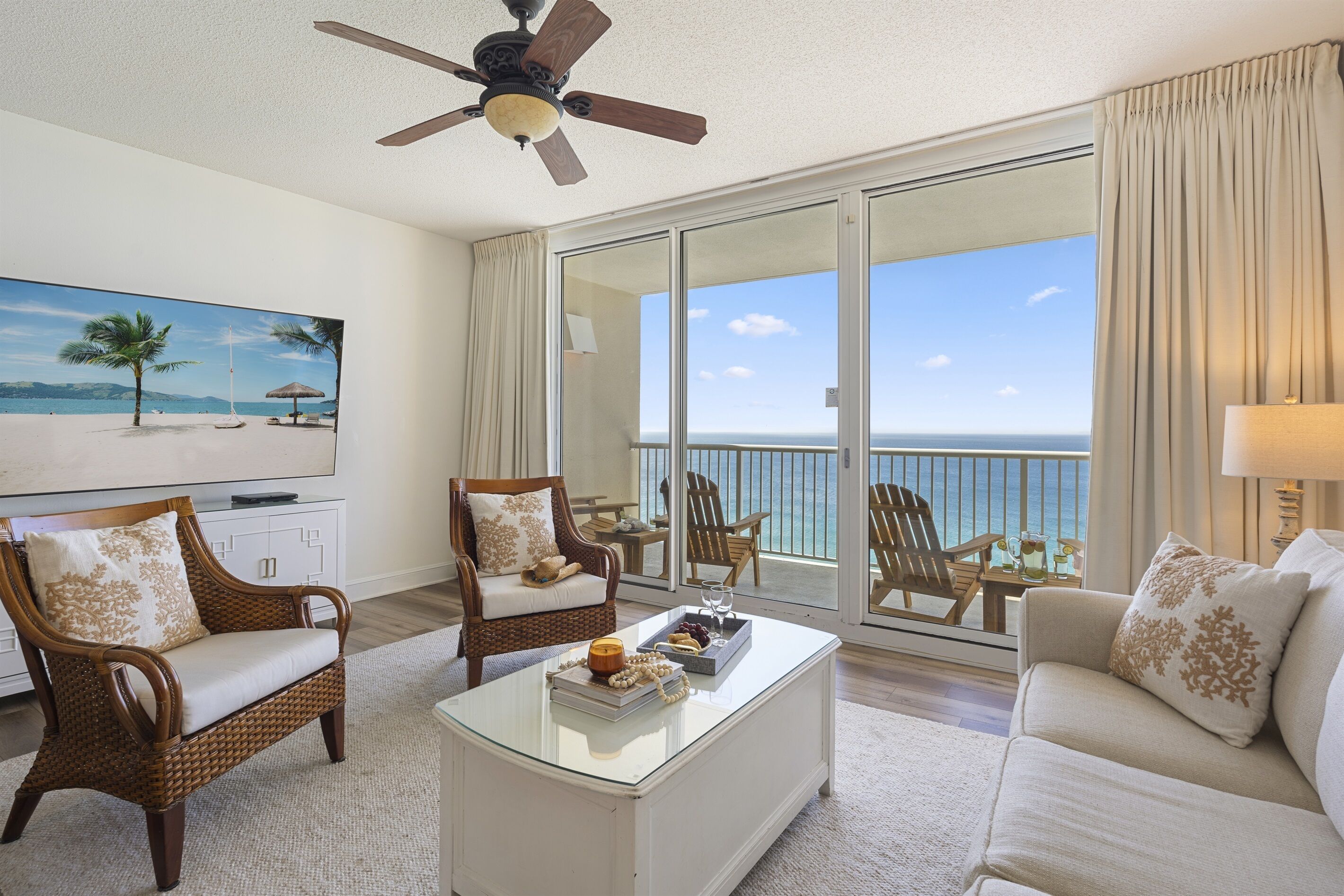 Oceanfront Condo! Updated! Majestic Resort! Pool! - Panama City Beach, FL