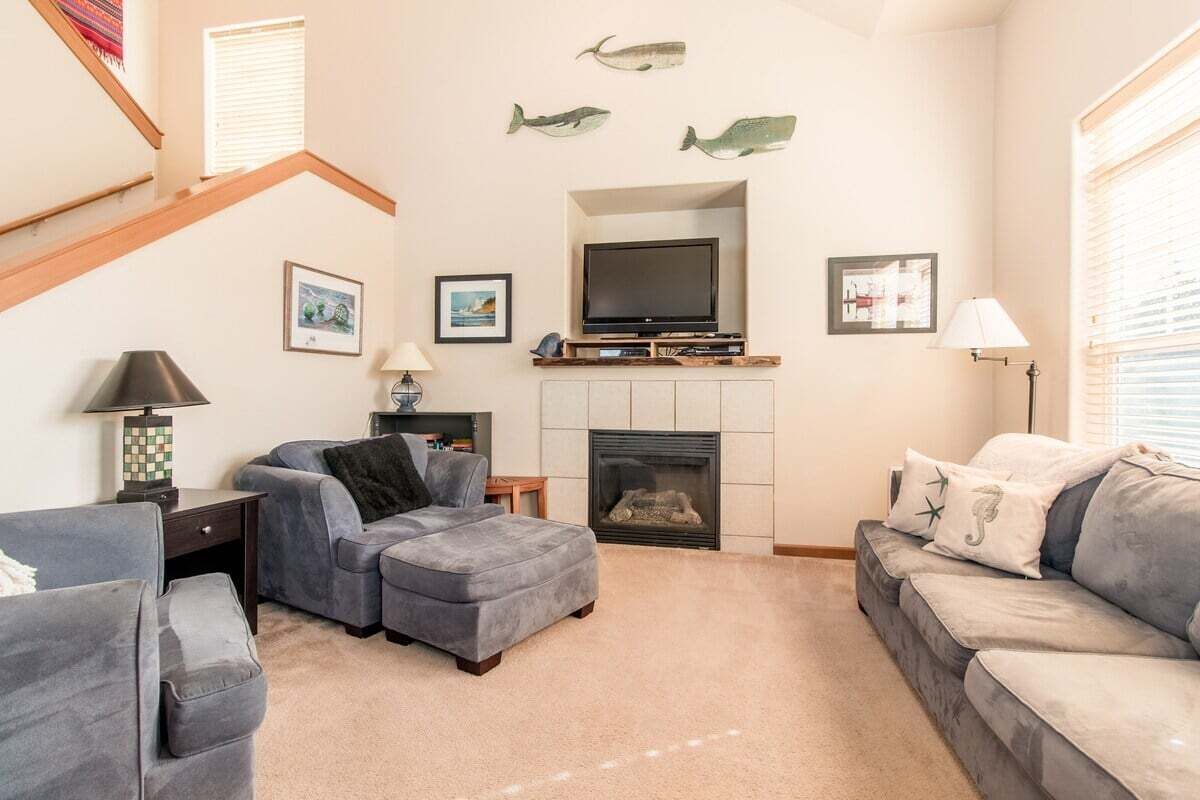 #111 Shoreham Cottage - Pacific City, OR