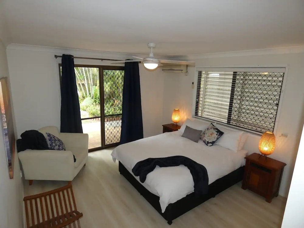 Mooloolaba Beach House- Pet Friendly - 물루라바