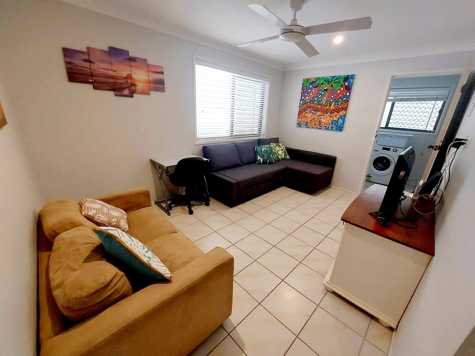 Mooloolaba Beach House- Pet Friendly - Alexandra Headland