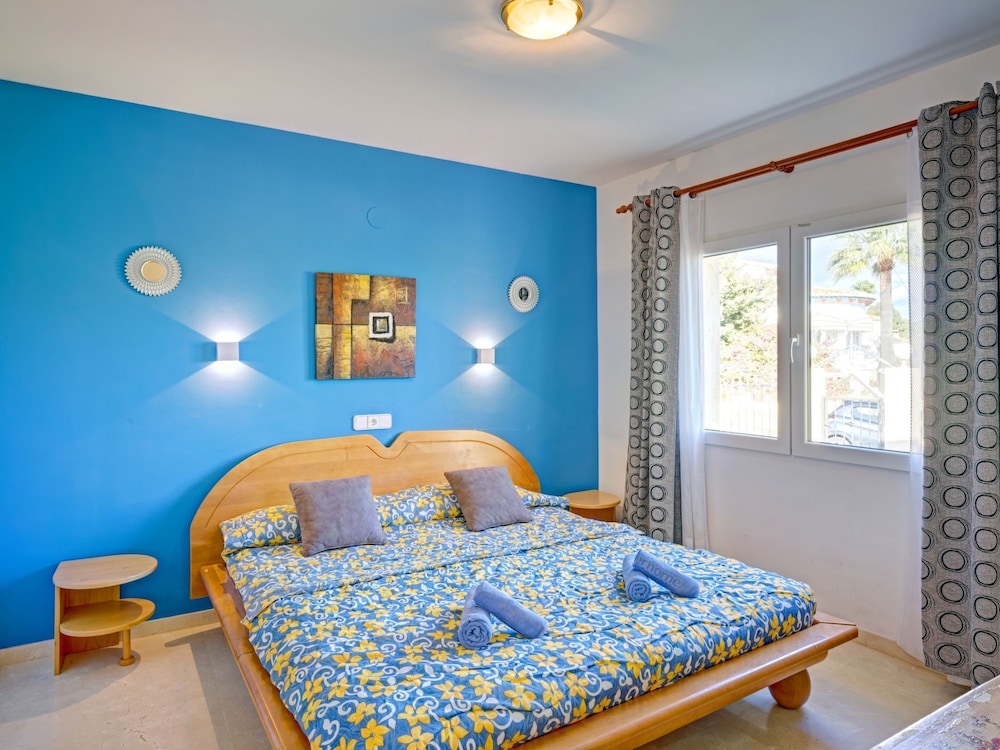 Cucarres By Interhome - Calp