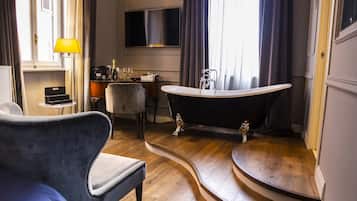 Suite | 1 quarto, lençóis italianos Frette, roupa de alta qualidade