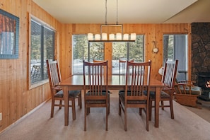 Casa, 3 quartos | Restaurantes