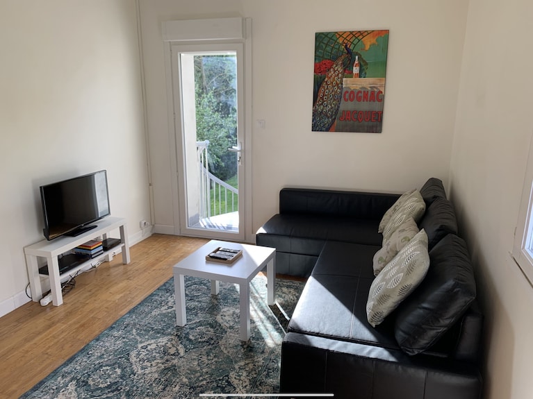 A Pretty Cottage Perfectly Positioned To Explore The Stunning Aveyron - Aveyron