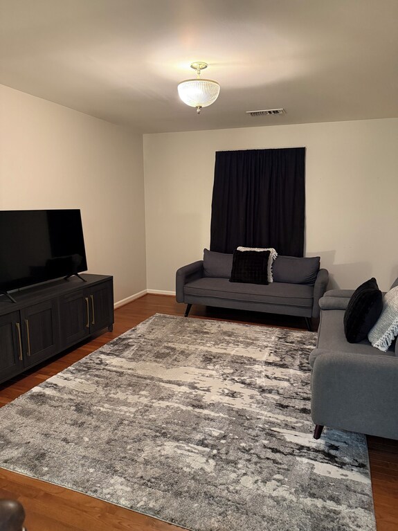 Great Location Near Mountain Brook! Only Minutes From Downtown! - Birmingham, AL