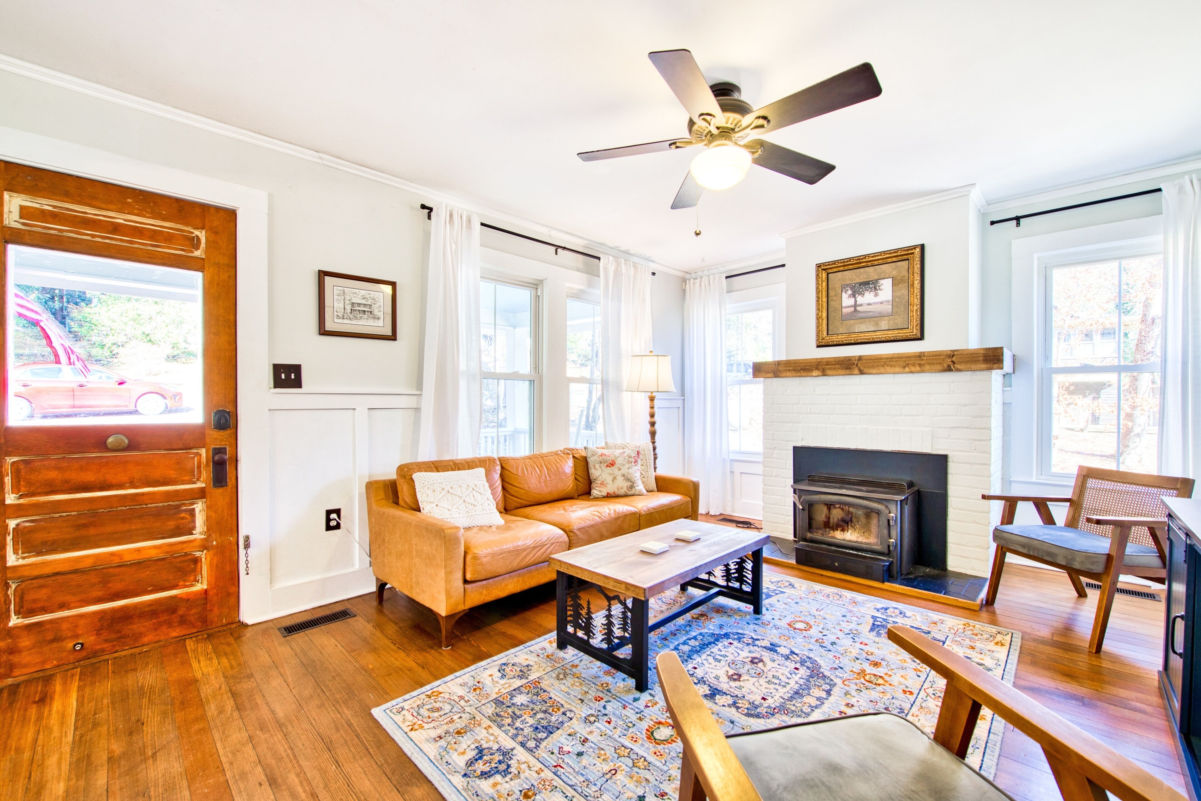 Spacious Dog-friendly Montreat Cottage With Firepit, Mountain Views, & Patio - Black Mountain, NC