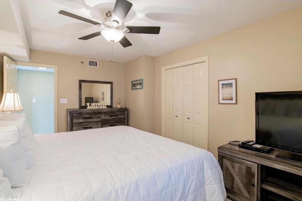 Beach Front, Fun in the Sun, 3 bedroom, Phoenix V, Orange Beach AL ...