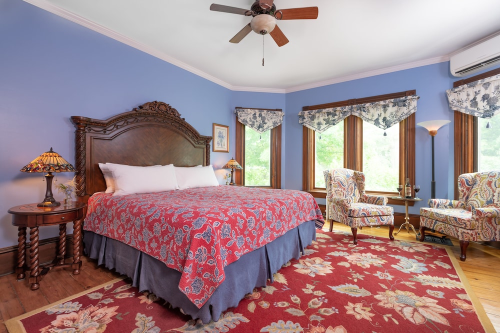 Sinclair Inn Bed And Breakfast - Vermont