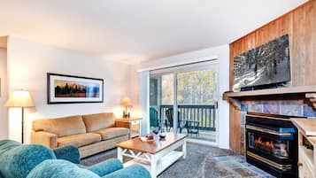 Apartamento em Condomínio Fechado, 2 quartos | Sala de estar