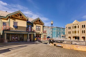 Apartamento em Condomínio Fechado, 3 quartos | Vista para a cidade desde o alojamento