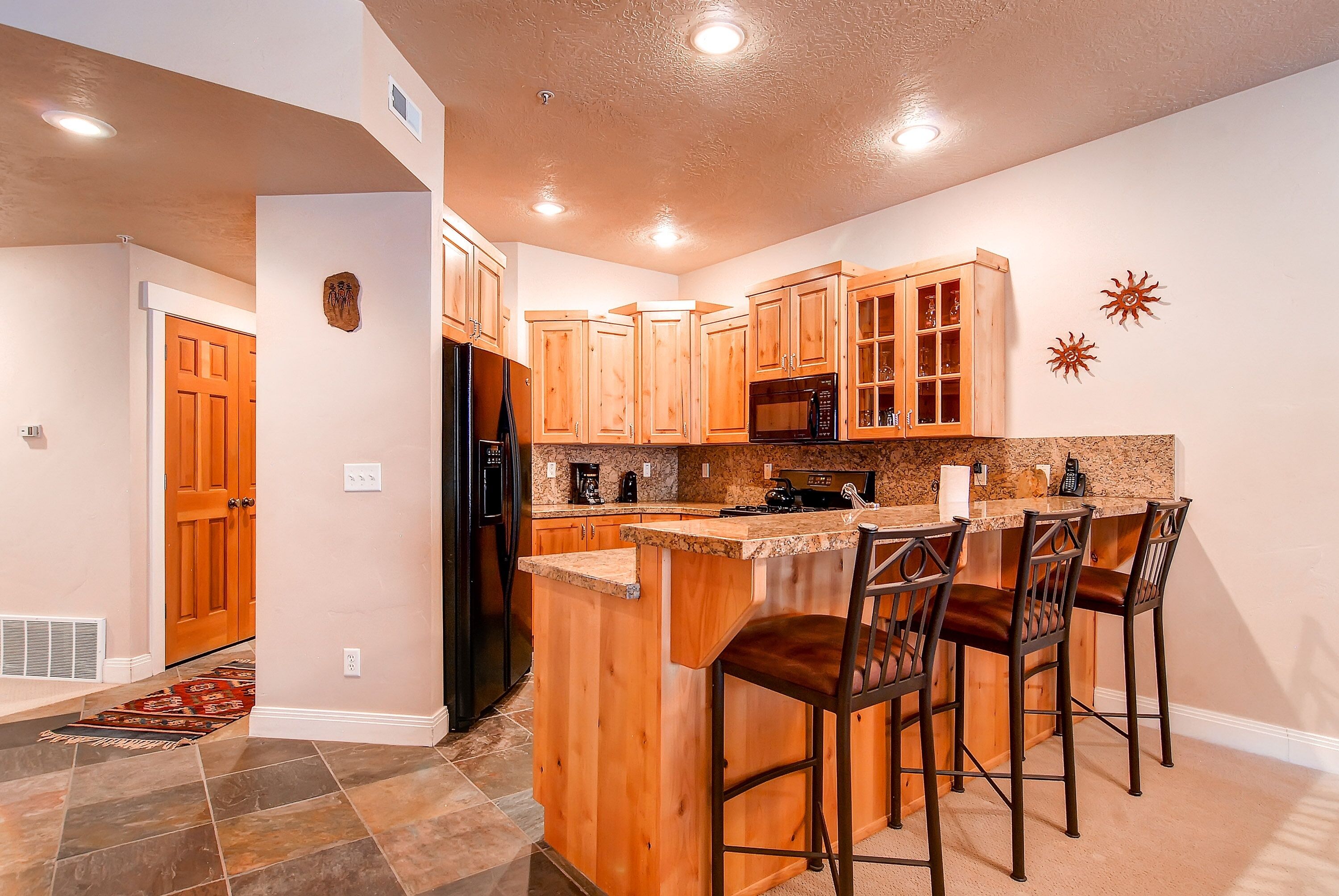 Condo, 3 quartos | Cozinha privada | Geladeira, cafeteira/chaleira, torradeira